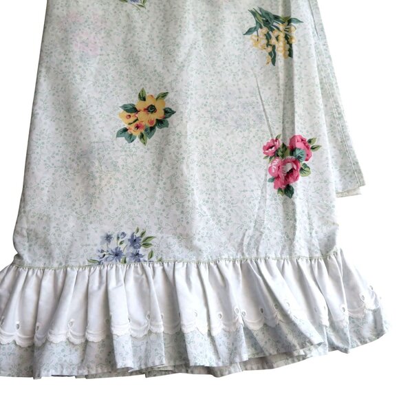 Westpoint Stevens | Bedding | Vintage Westpoint Stevens Twin Ruffled ...